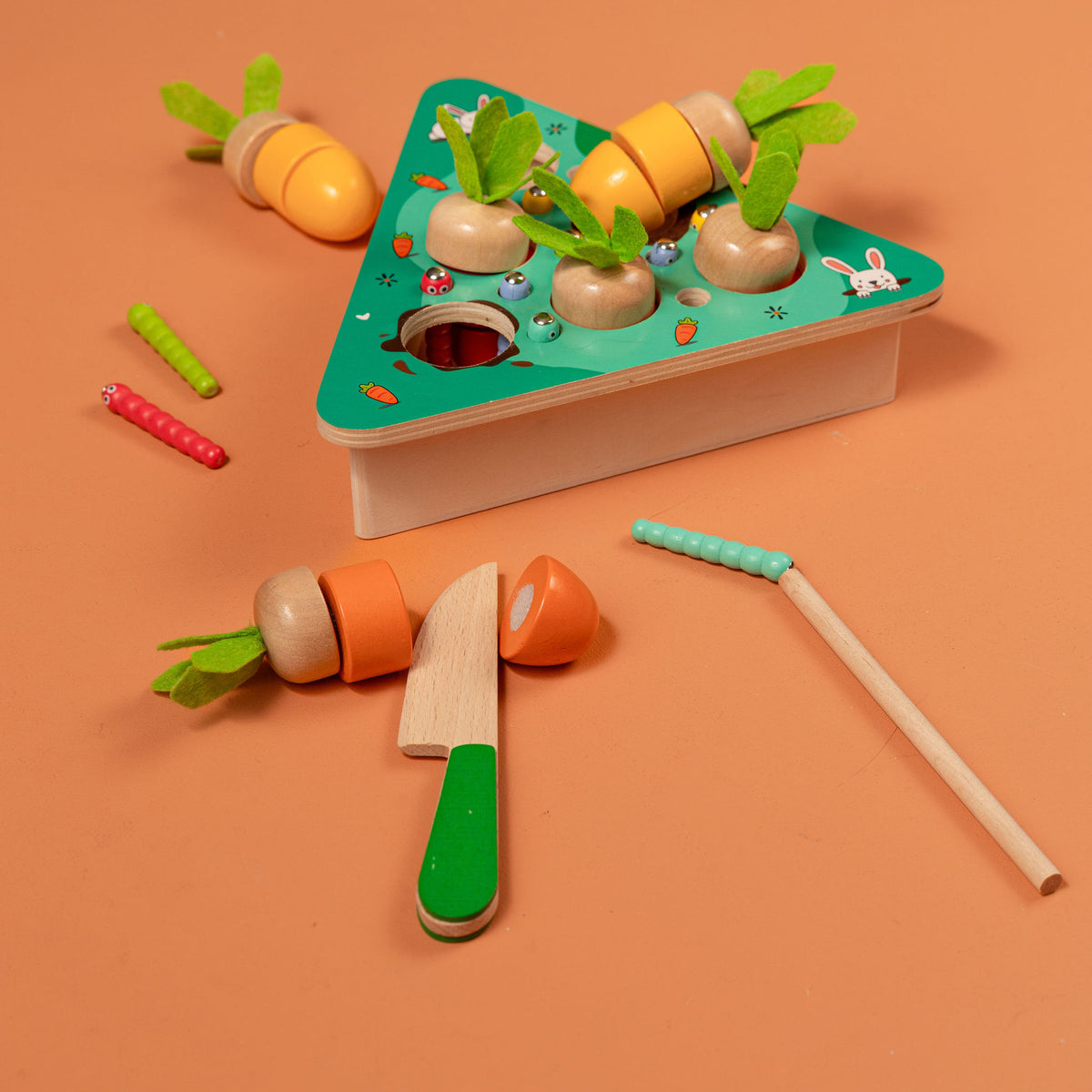 Pull Radish – tiny tree toys